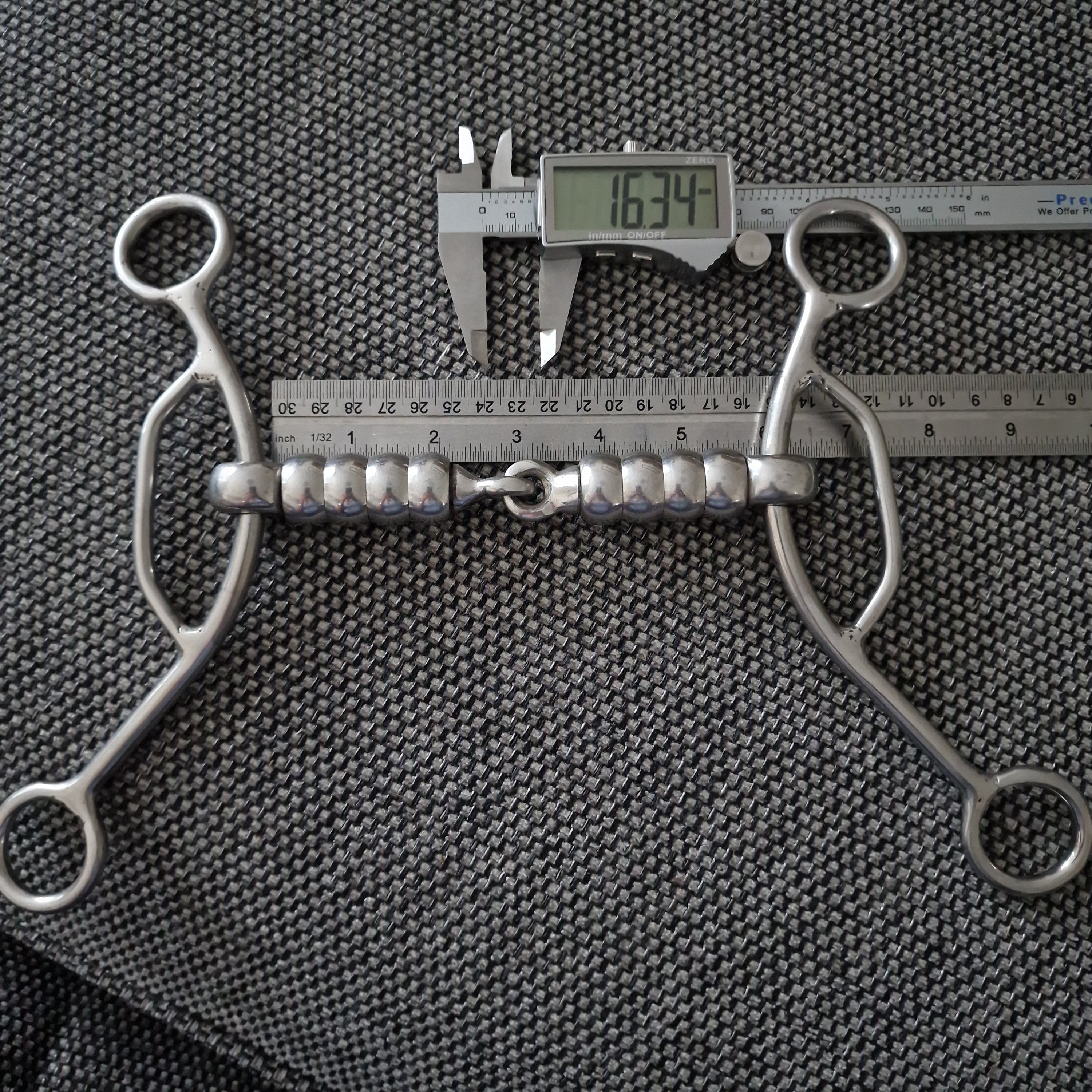 5.75" Abbey Bits Cherry Roller American Gag Bit B910 – The Bit Doctor