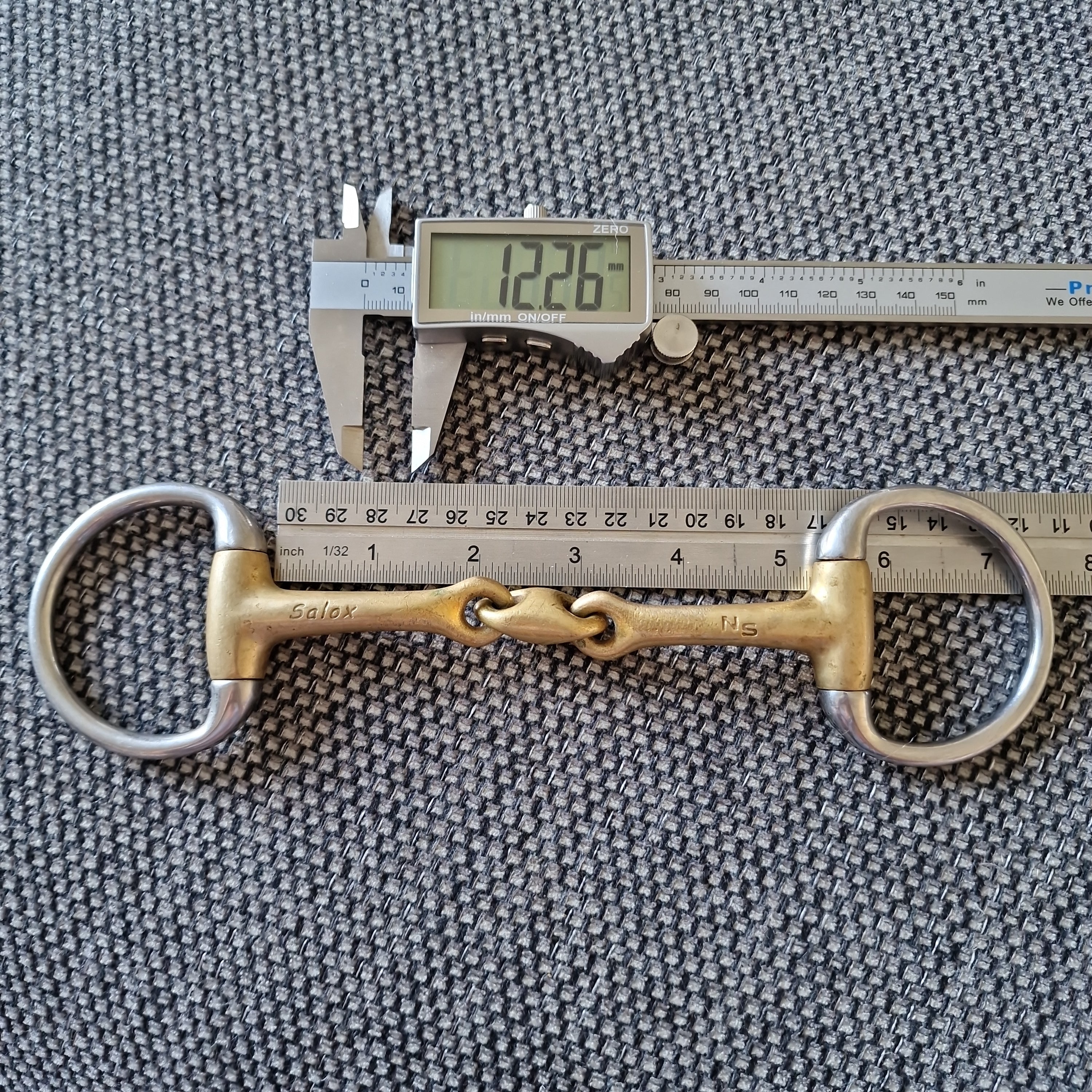 5.25" Neue Schule Eggbutt transangle Lozenge bradoon Snaffle Bit B1031 ...