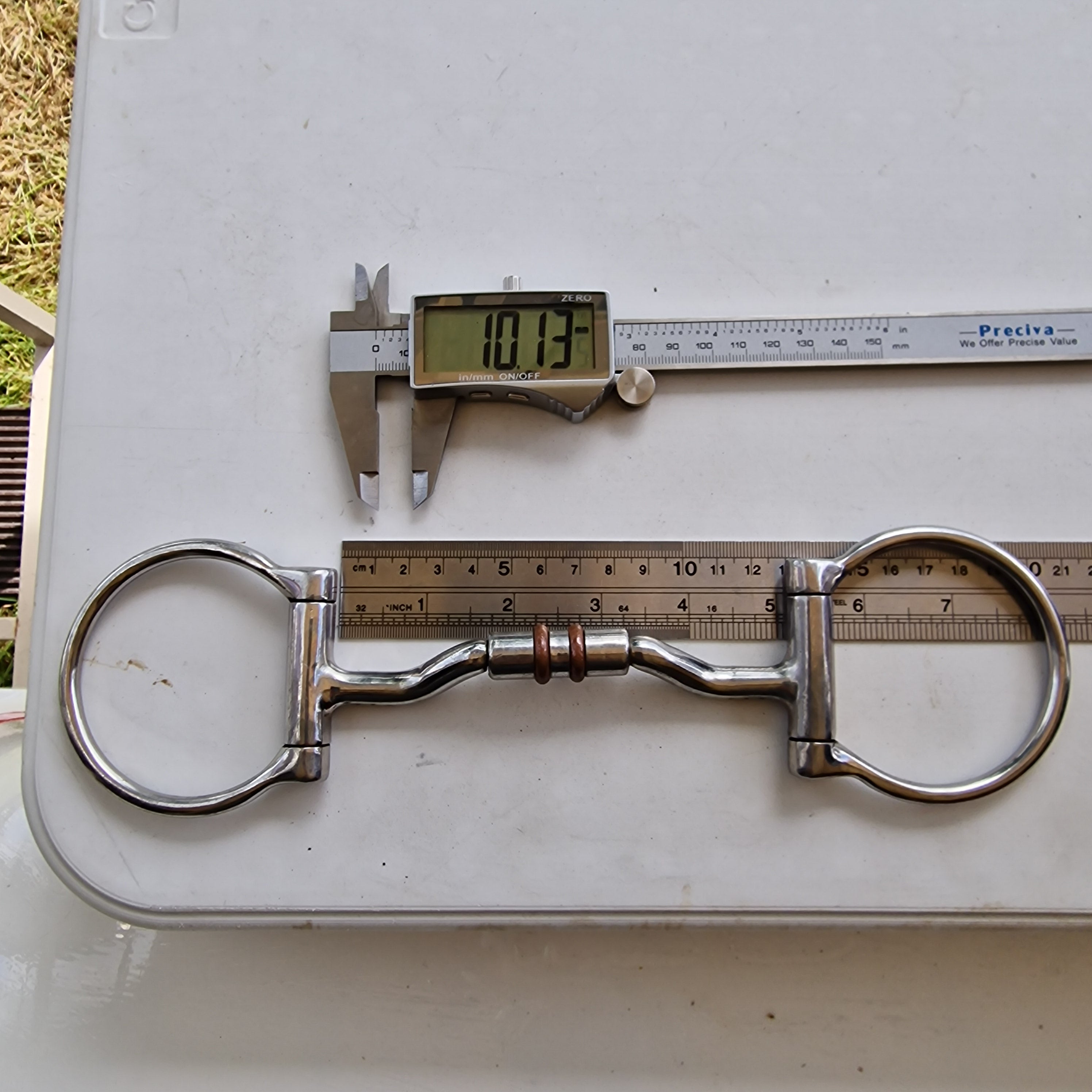 5" d-ring ported barrel copper rollers snaffle bit B759 – The Bit Doctor