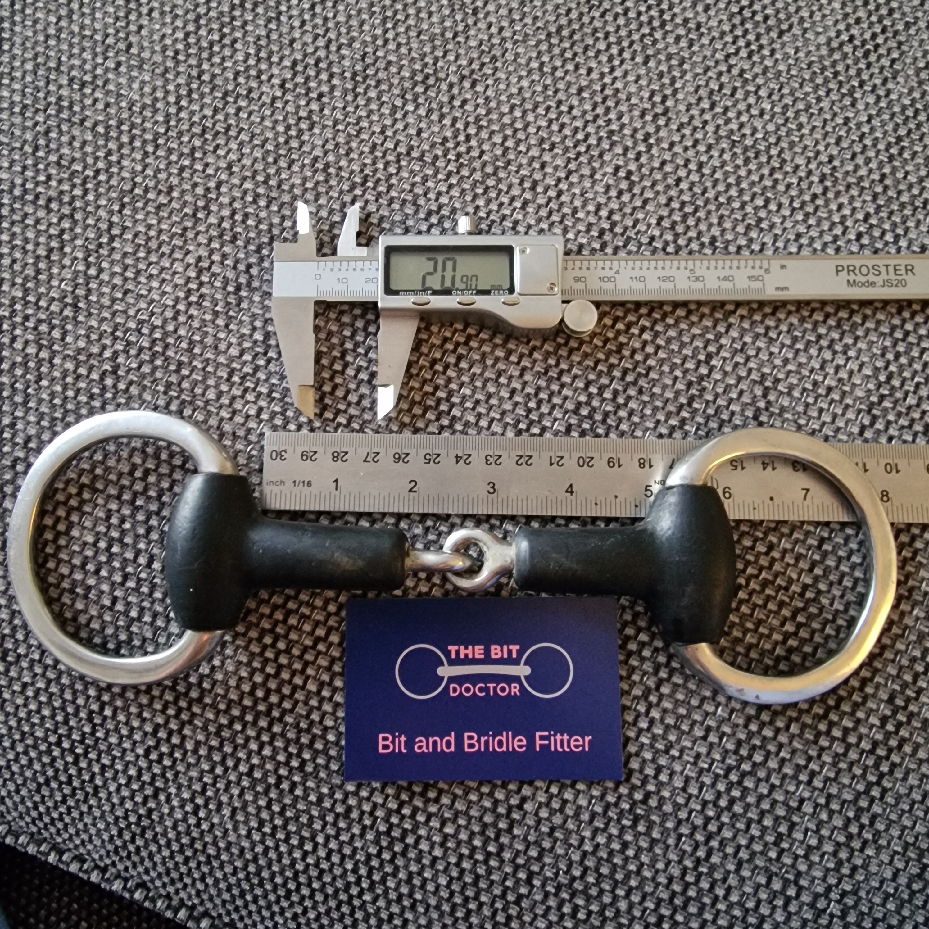 The Bit Doctor Horse Bit and Bridle Fitter