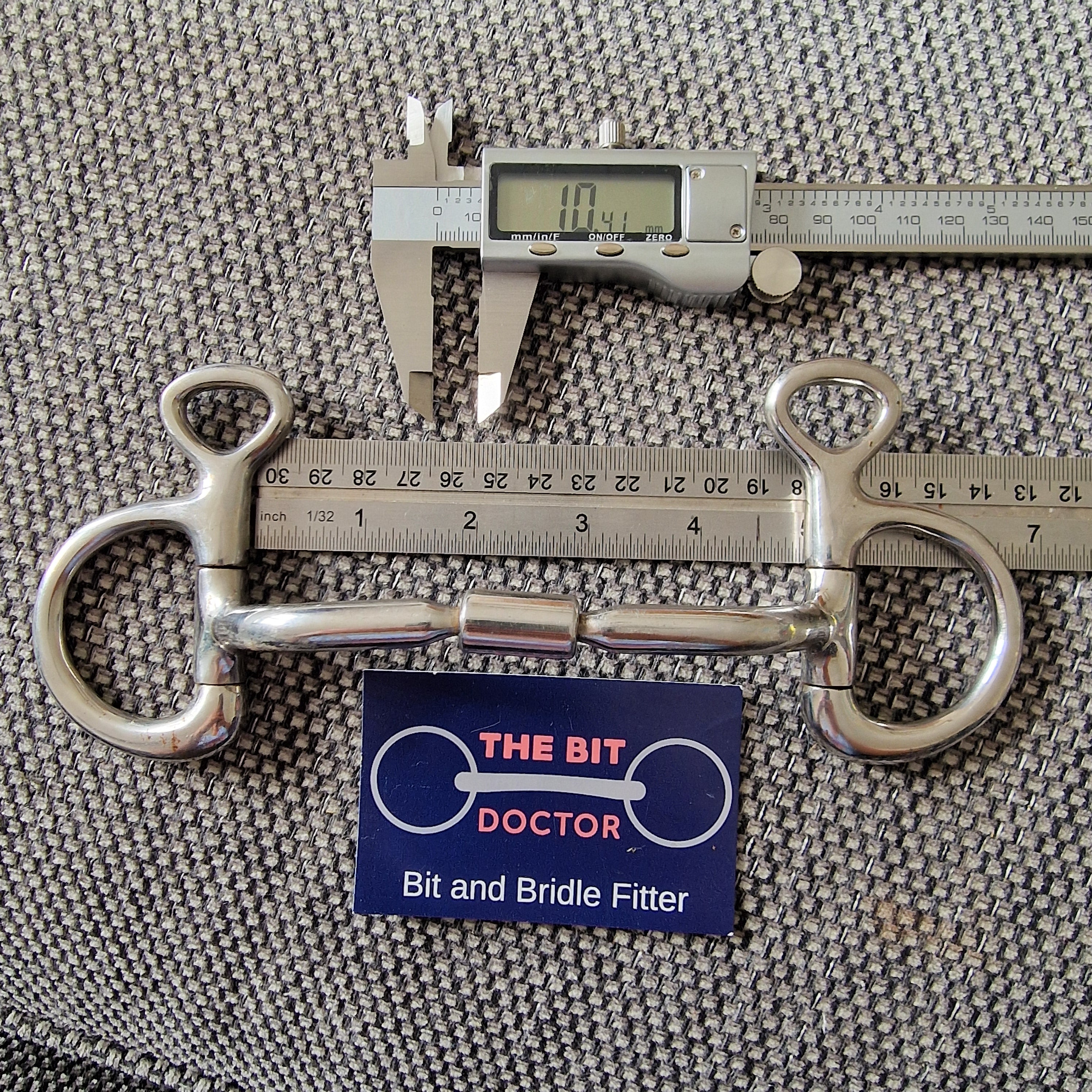 4.75" Horsemanship Saddlery HP relief barrel hanging cheek snaffle Bit ...